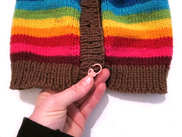 Tutorial: How to Attach Perfectly Positioned Buttons - Shiny Happy World