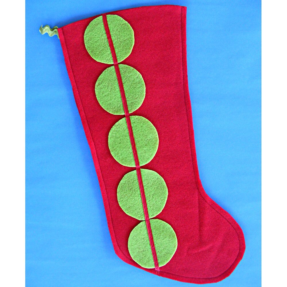 Free Stocking Pattern + Free Ornament Pattern = Fun Handmade Goodness ...