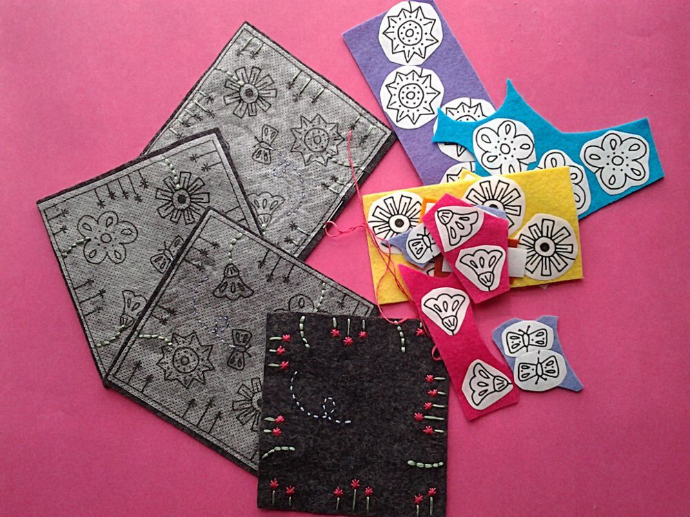 Fancy Flowery Felt Coasters – a free pattern! - Shiny Happy World