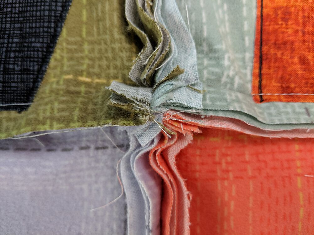 Make an Easy Applique Rag Quilt – tutorial - Shiny Happy World