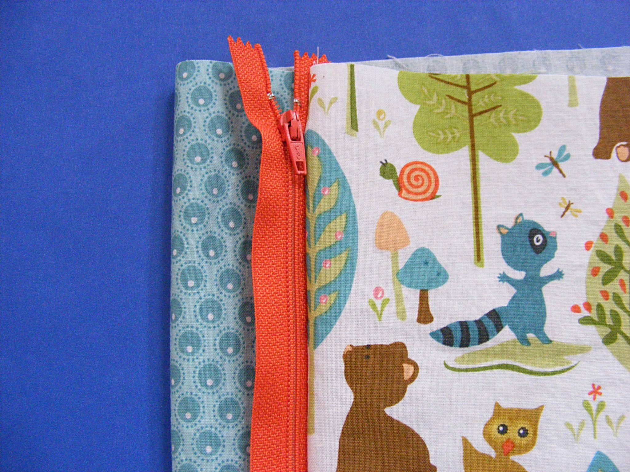 Triangle Tote Bags – a free pattern - Shiny Happy World