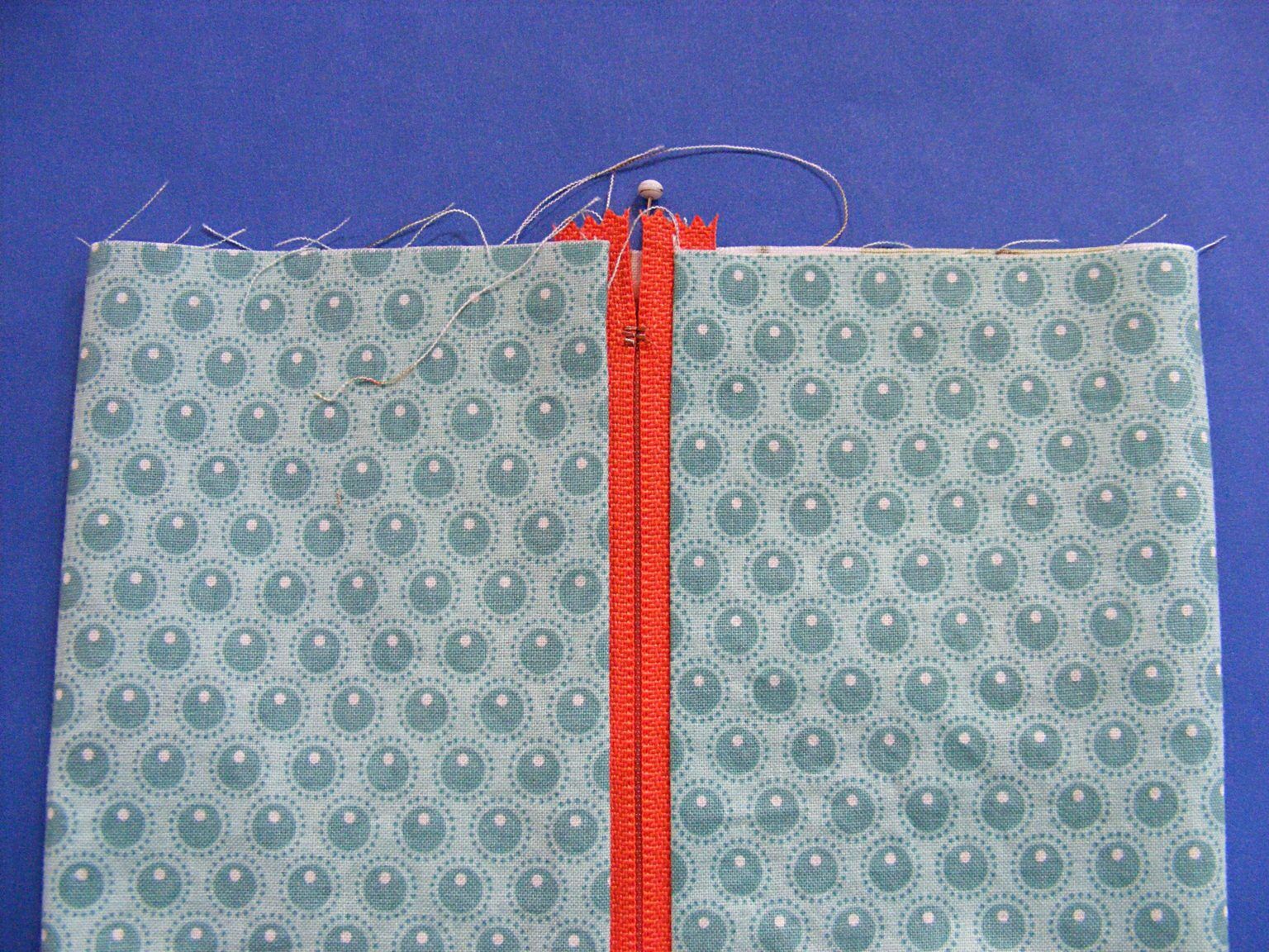 Triangle Tote Bags – a free pattern - Shiny Happy World