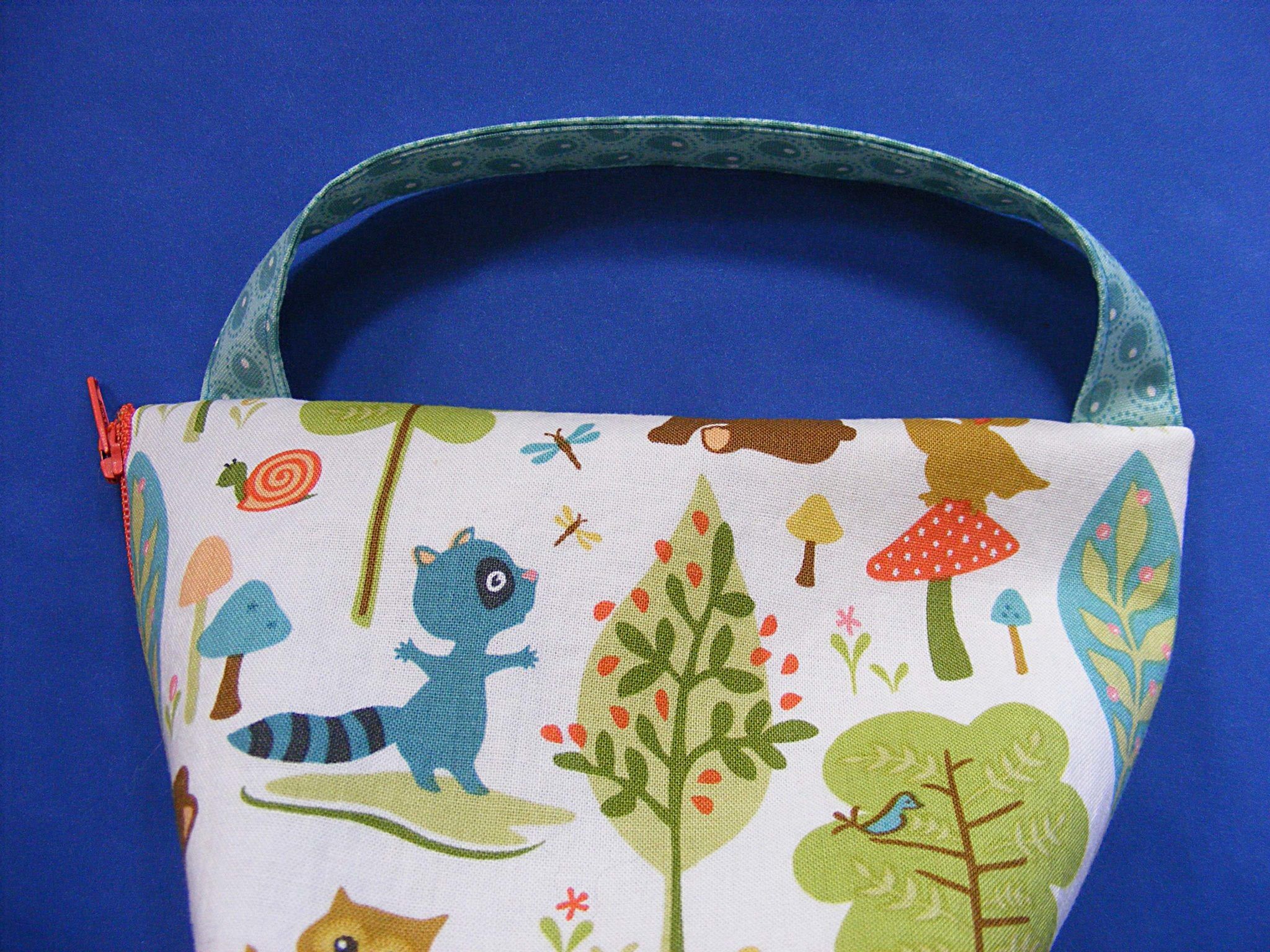 Triangle Tote Bags – a free pattern - Shiny Happy World